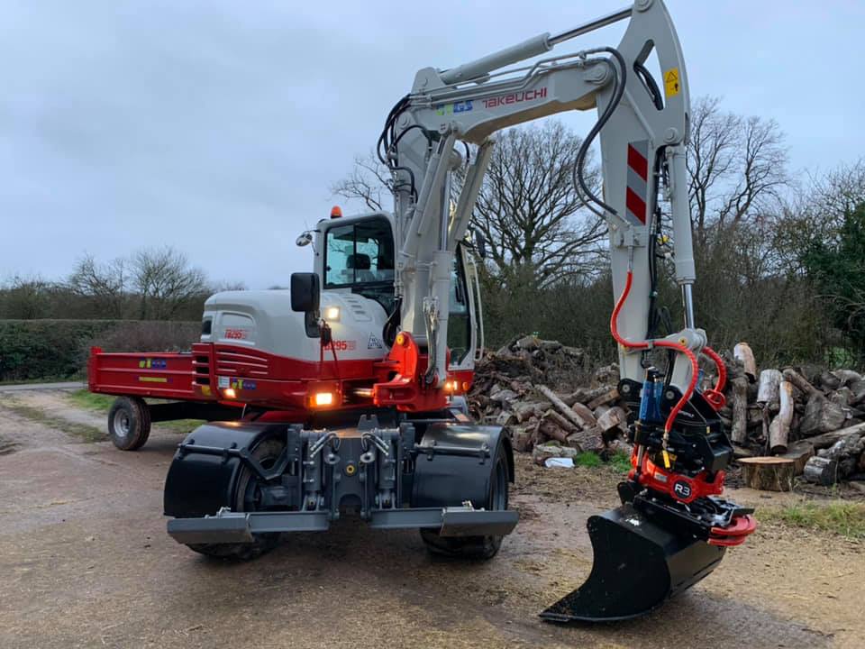 Takeuchi TB295W Partnering a Rototilt R3 S45+S45 ICS Sensor Control ...